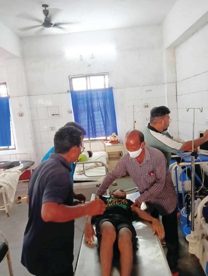 A class 4 student of Bal Ashram died after drowning in Shabri river ...