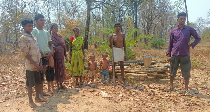 Villagers are troubled by water shortage in Jampara of Janku Tola ...