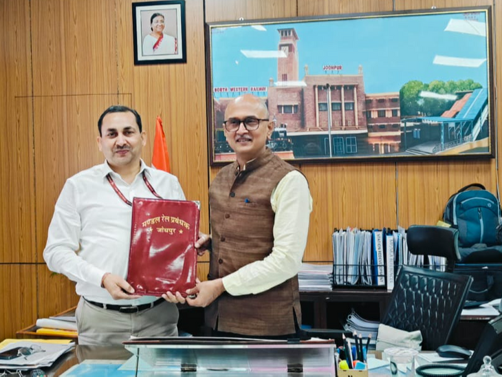 Jodhpur's new DRM Anurag Tripathi took charge | जोधपुर के नए डीआरएम ...