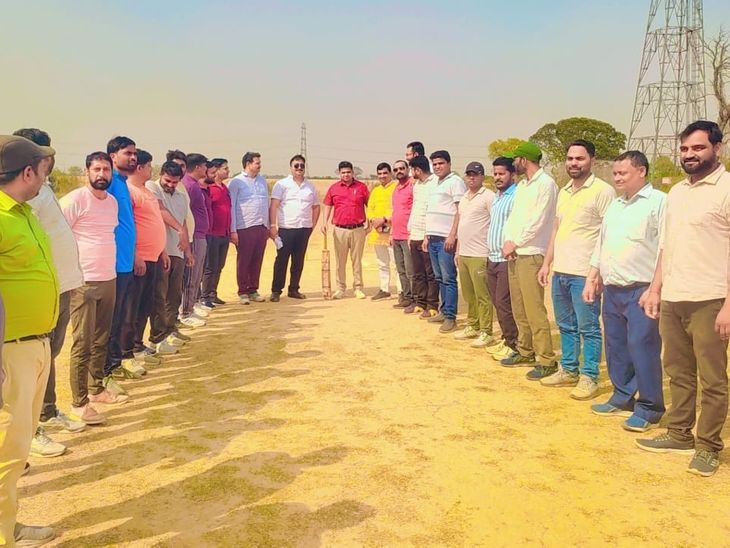 Teachers Premier League final in Barhani | बरहनी में टीचर्स प्रीमियर ...