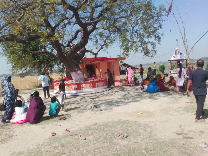 A huge Jagran was organized at Mari Mata Temple in Bahraich | बहराइच के ...