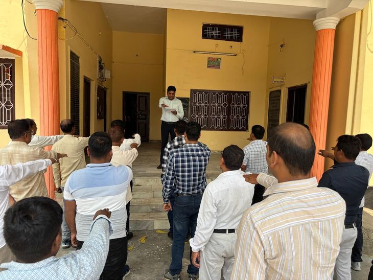 Road safety awareness campaign in Muhammadabad Gohna