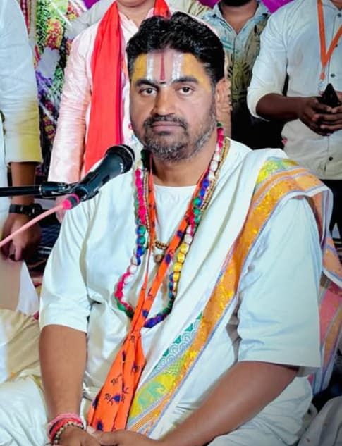 The only duty of all women is to serve their husbands: Balaswami ...