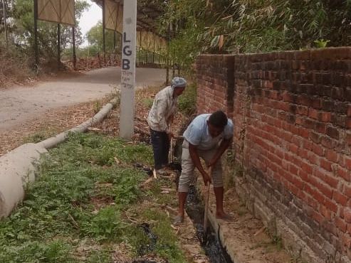 Unique initiative of Dhoota Panchayat in Clean India Mission | स्वच्छ ...