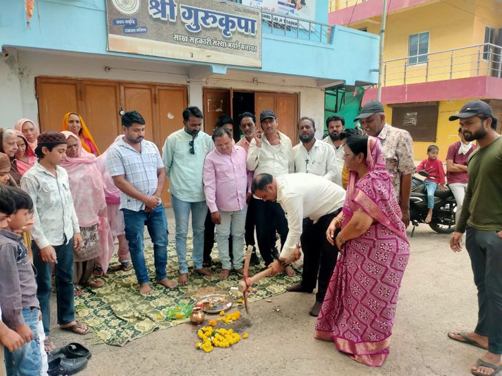 A new CC road will connect two wards in Manawar | मनावर में दो वार्डों ...