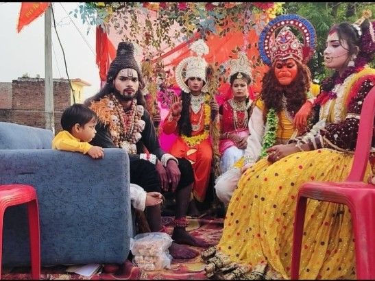 A procession including a tableau of Ram Darbar was taken out in Jigana ...