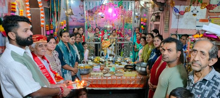Sindhi Language Day was celebrated by offering 56 bhogs to Lord ...