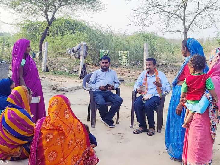 BJP's Chalo Village campaign in Hariharpur | हरिहरपुर में भाजपा का गांव ...