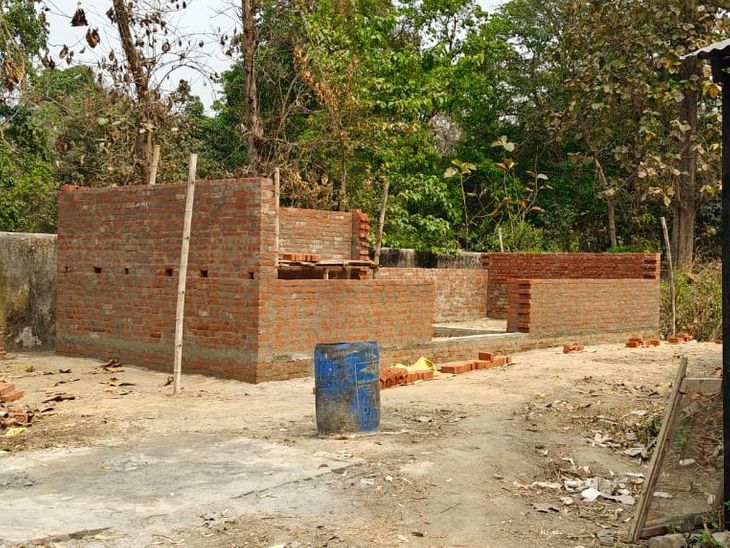 Modern post mortem house for wild animals in Mihinpurwa | मिहींपुरवा ...