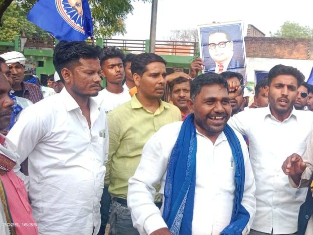 Thousands of people gathered in Bikapur on Ambedkar Jayanti