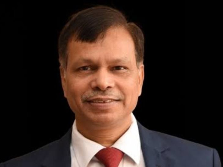 Lucknow - Prof.Manmohan Gupta appointed as Director of IIM Lucknow ...