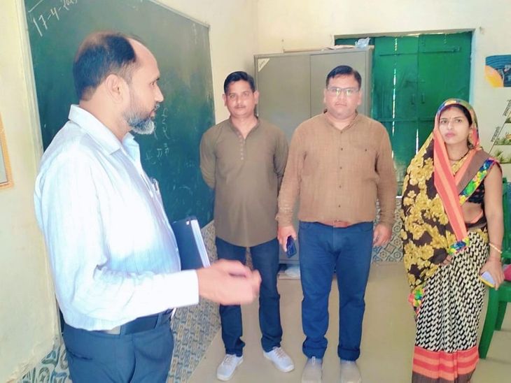 School inspection by Diet Raebareli spokesperson | डाइट रायबरेली के ...