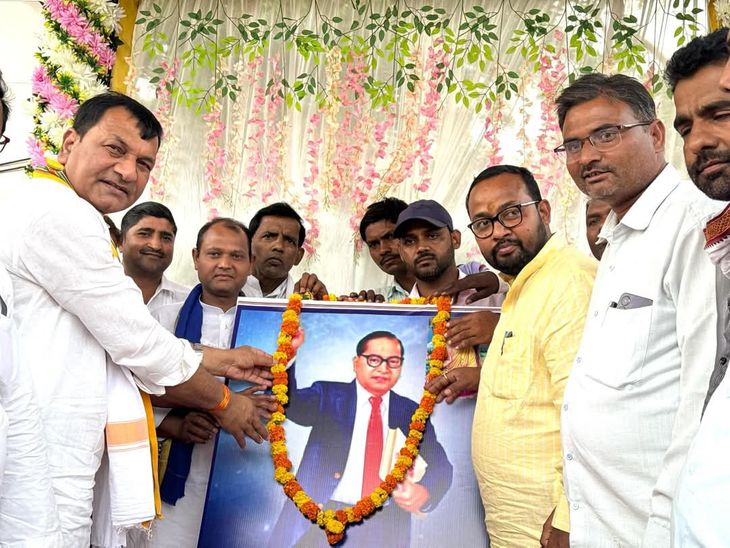 Program in Maskanwa Colony on Ambedkar Jayanti | अंबेडकर जयंती पर ...