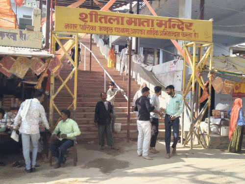 A small fair is held at the Sheetla Mata Temple in Chaksu | चाकसू के ...