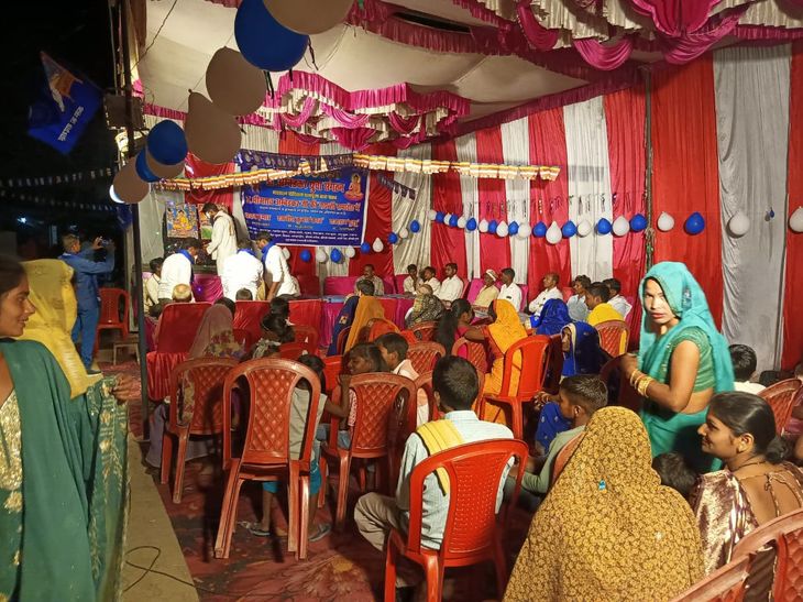 Ambedkar Jayanti was celebrated with great pomp in Bikapur | बीकापुर ...