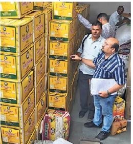 3900 liters of groundnut oil seized on suspicion of adulteration ...