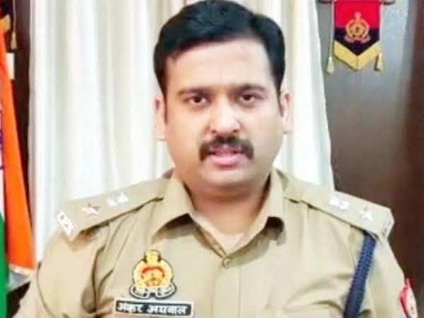 Ankur Aggarwal became the new SP of Sitapur | सीतापुर के नए SP बने अंकुर अग्रवाल: चक्रेश मिश्र ...