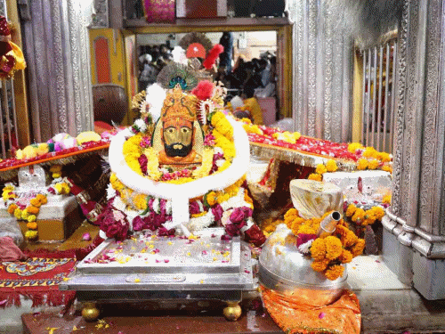 A huge crowd of devotees gathered in Ramdevra | रामदेवरा में उमड़ा ...