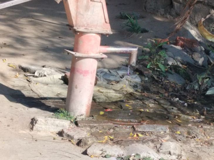 Waterlogging near the hand pump in Osri
