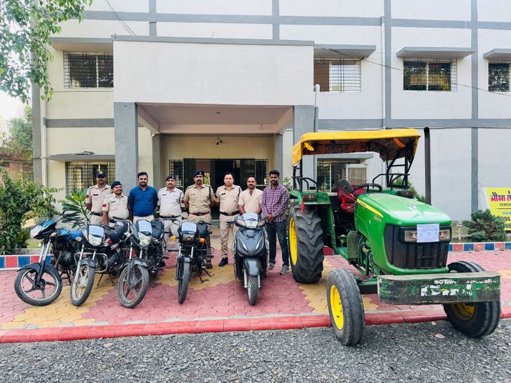 Four thieves and one buyer arrested in Mandleshwar | मंडलेश्वर में चार ...