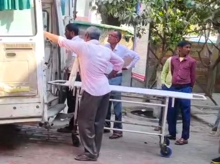 The body of a missing person from Madhoganj was found on the banks of ...