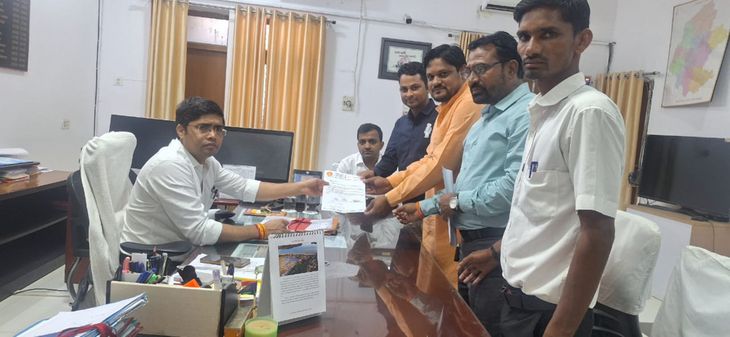 Demand to solve drinking water crisis in Choti Sarwan | छोटी सरवन में ...