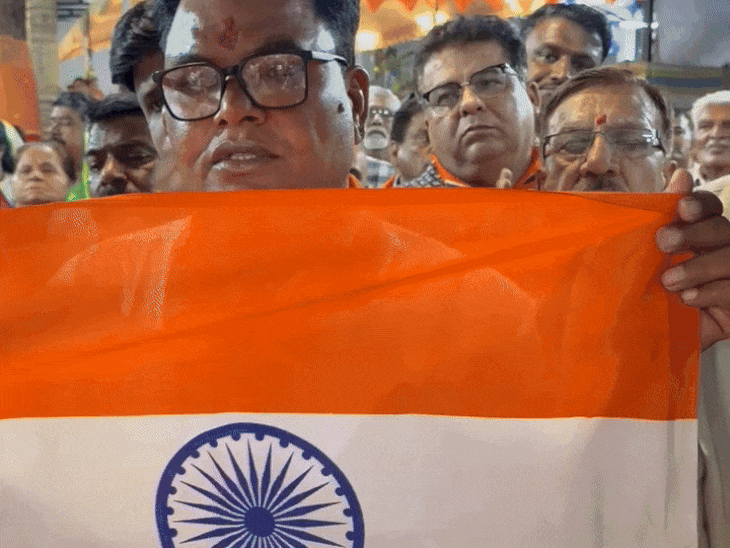 Operation Sindoor ; BJP performed Hanuman Chalisa recitation and Aarti ...