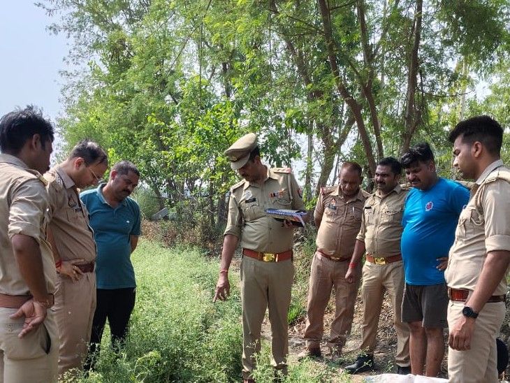 Dead body found on railway track in Ayodhya
