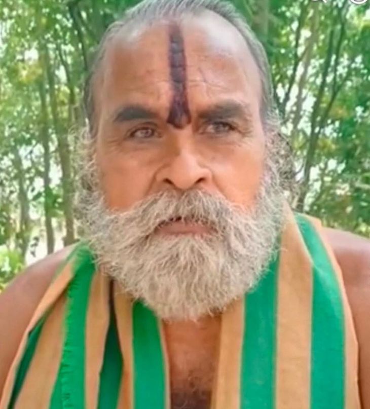 Shiv temple's chief priest Laxman Das is no more | शिव मंदिर के मुख्य पुजारी लक्ष्मण दास नहीं ...