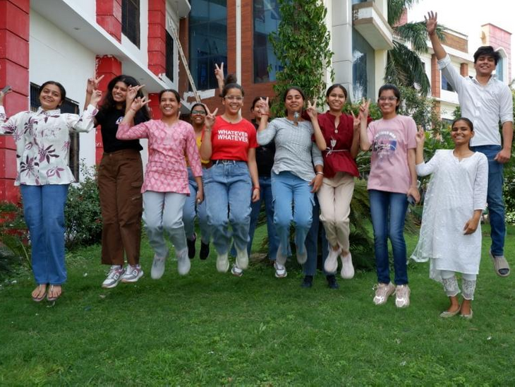 12th CBSE District Toppers