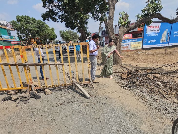 Incomplete construction work on Multai-Betul highway | मुलताई-बैतूल ...