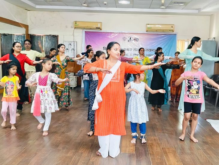 Kathak dance workshop starts in Lucknow