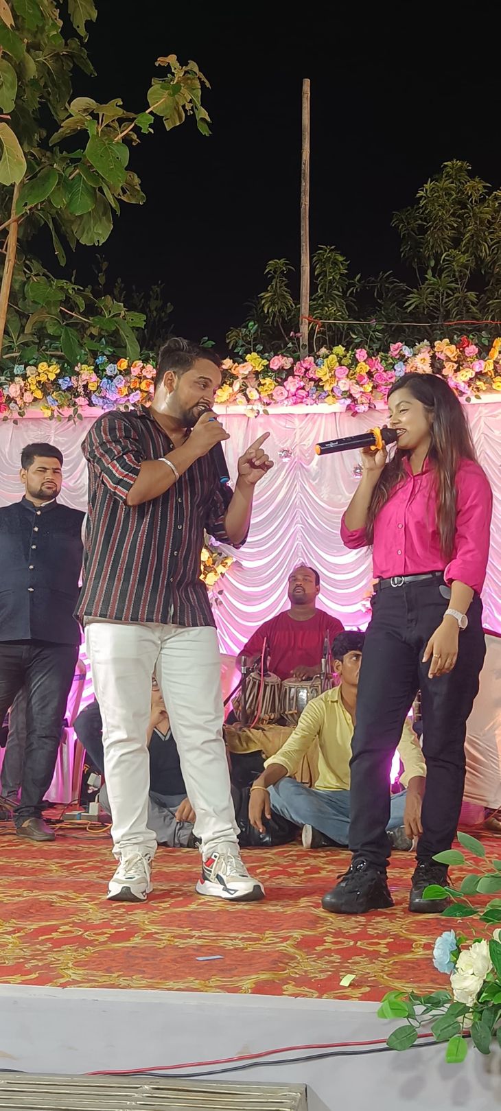 Bhojpuri artist Nihal Mishra enthralled the audience at the end of Baishakh month | बैशाख मास के ...