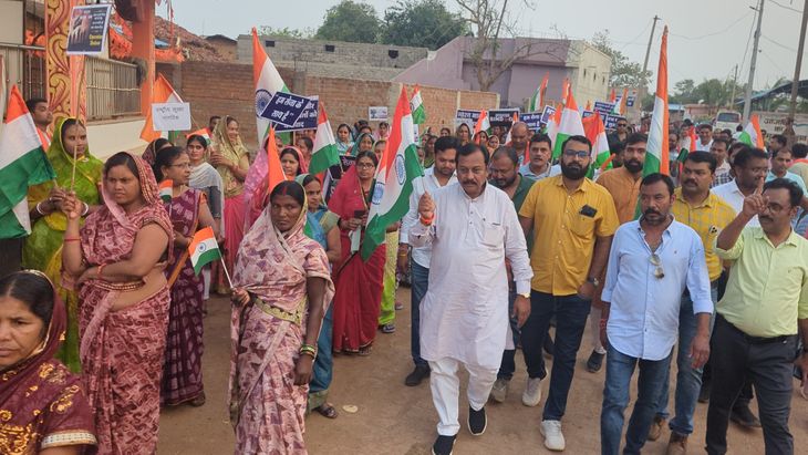 Echo of Bharat Mata ki Jai in Tiranga Yatra | तिरंगा यात्रा में भारत ...