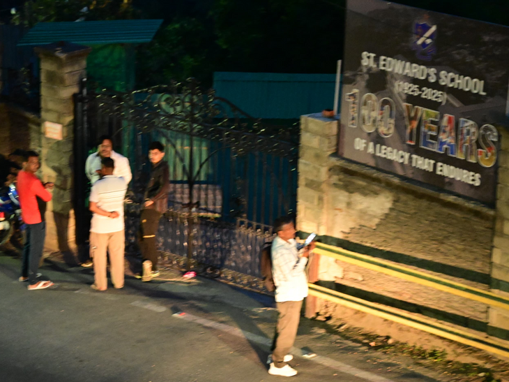 Himachal News: Jawahar Navodaya Vidyalaya lab attendant exam Fraud Scam ...