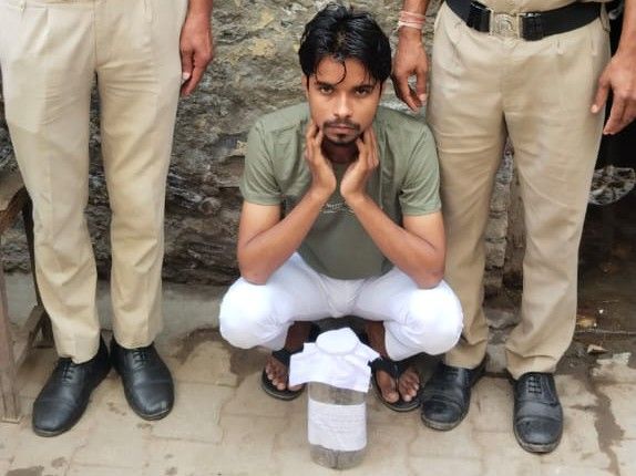 Rewari-gokal-gate-police-arrest-illegal-weapon-sameer-khan-tp-scheme ...