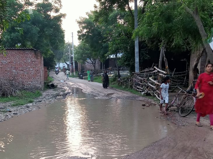 Weather changed due to heavy rain in Ayodhya