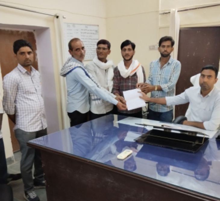 Three roads were occupied by the bullies, the farmers were troubled ...