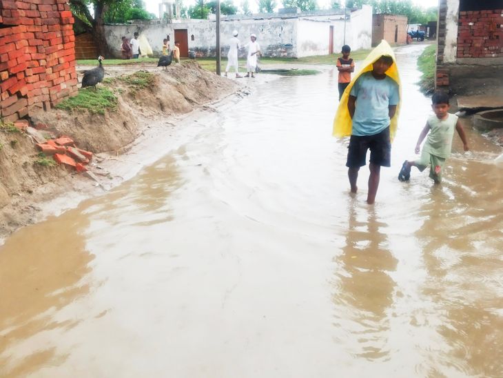 Kafara village is submerged due to lack of cleaning of drains