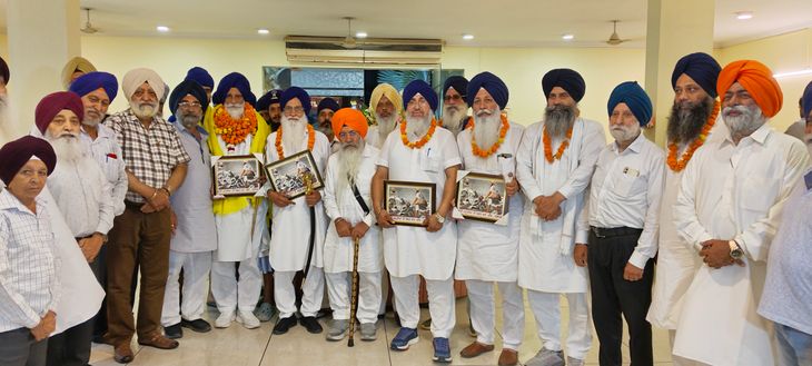 Water will be available in brass glasses in Gurudwaras of Haryana ...