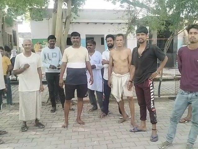 Crisis of basic facilities in Lohvan village of Mathura