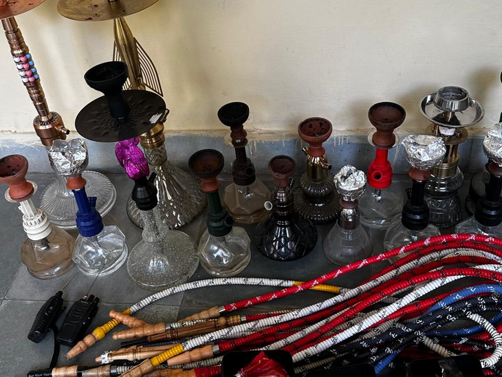 Action taken against illegal hookah bar running at Teddy Club | जयपुर ...