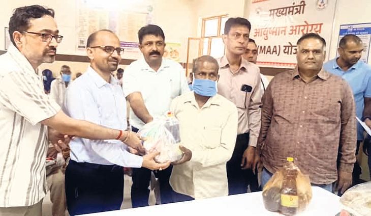 The collector distributed Nikshay nutrition kits to 51 TB patients at ...