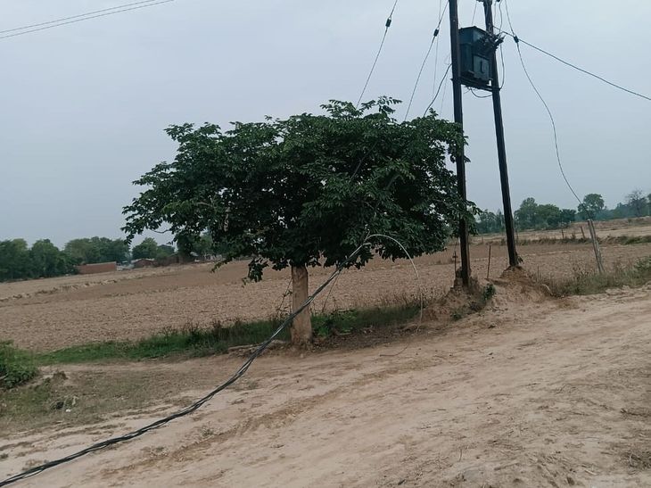 Electricity cable broken in Ranimau | रानीमऊ में बिजली की केबल टूटी ...