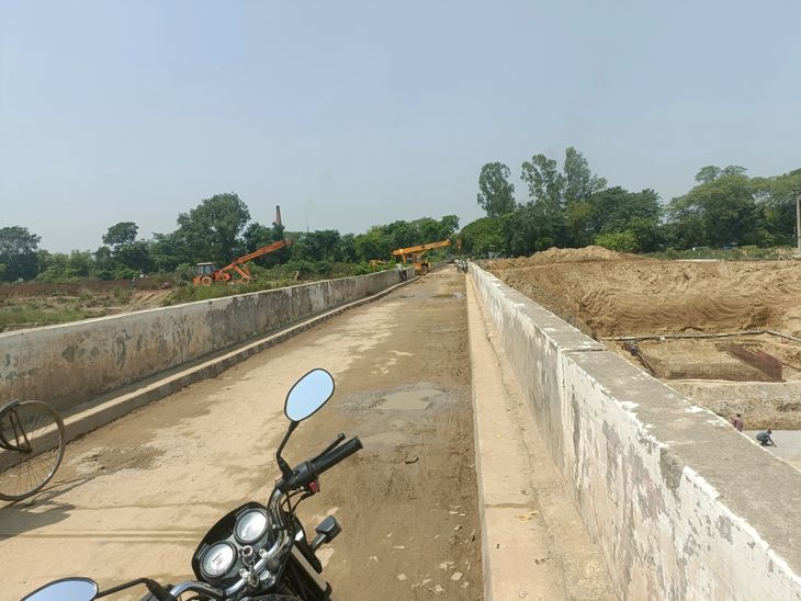 Construction of new bridge on Sharda Canal started