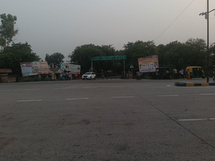 There is no street light at Sumerpur intersection | सुमेरपुर तिराहे पर ...