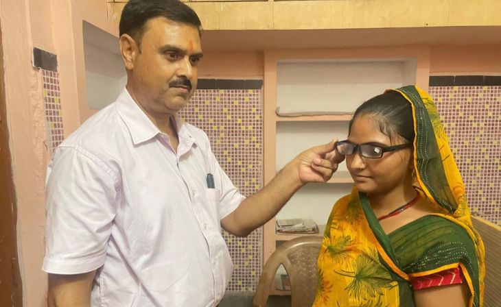 Patients got treatment in Paramartha Nyas | परमार्थ न्यास में मरीजों को ...