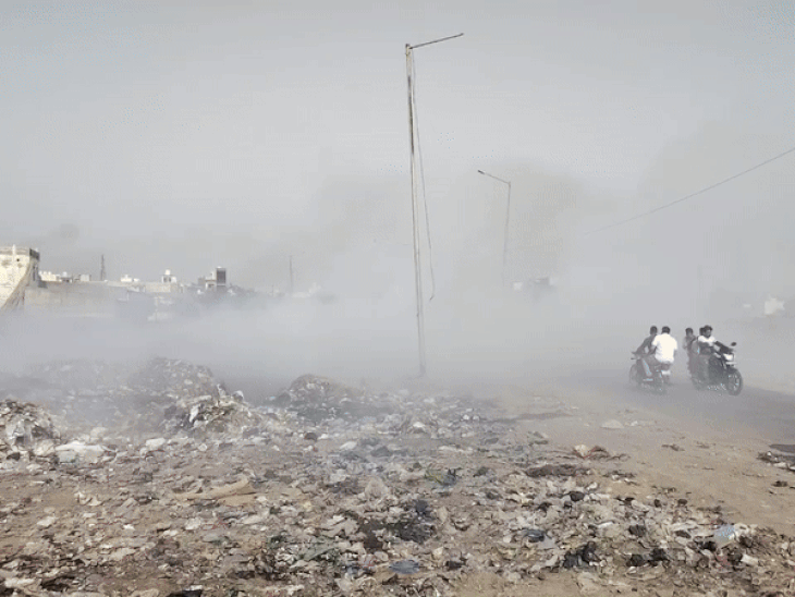 Nuh Mewat Illegal garbage caught fire smoke spread