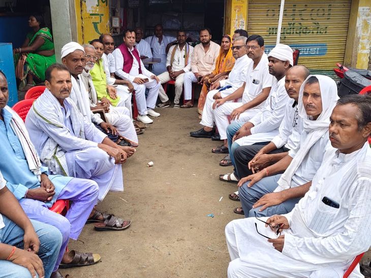 Preparations for the felicitation ceremony of MP in Baheri | बहेड़ी में ...