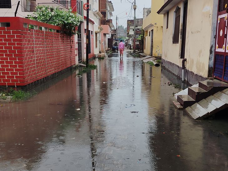 The condition of Govind Nagar is bad in the first rain